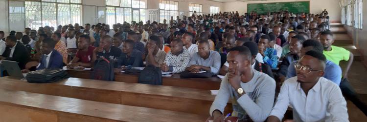 GeoRes4Dev - Call for applications - PhD position - Université de ...